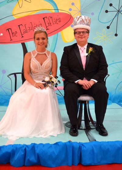 Mount Carmel prom king, queen named | Local | newsitem.com