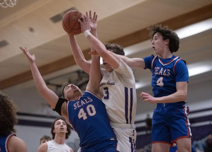 H.S. Roundup: Sophomores pace Shamokin in 14th win | Sports | newsitem.com