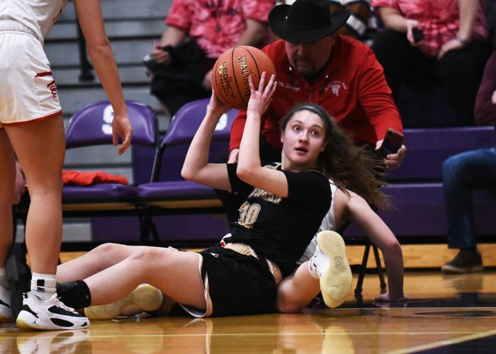 H.S. Girls Basketball: Reisinger, Mount Carmel defeat Southern Columbia ...