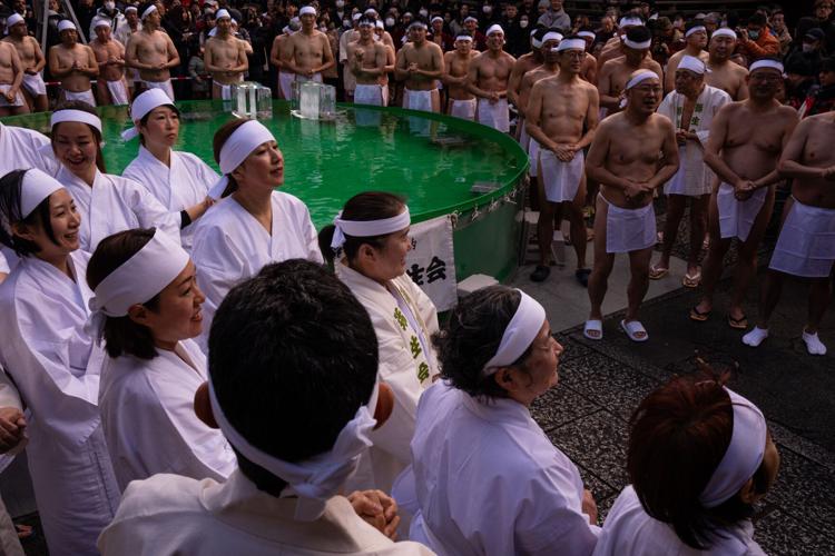 Braving the cold: Japan's New Year's rituals, in photos | National ...
