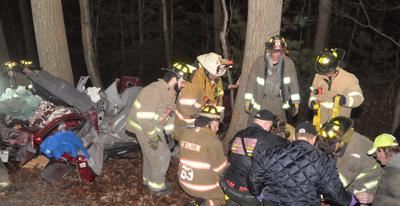 Two injured in one-car crash | Local | newsitem.com
