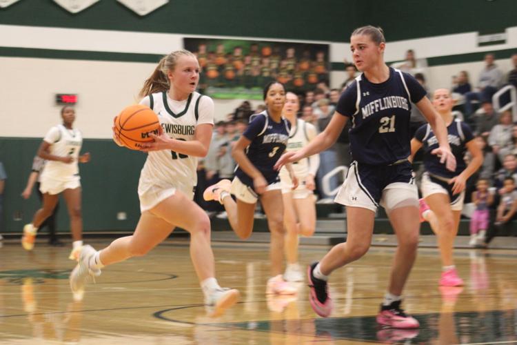 H.S. Girls Basketball: Lewisburg takes tight Friday night matchup with ...