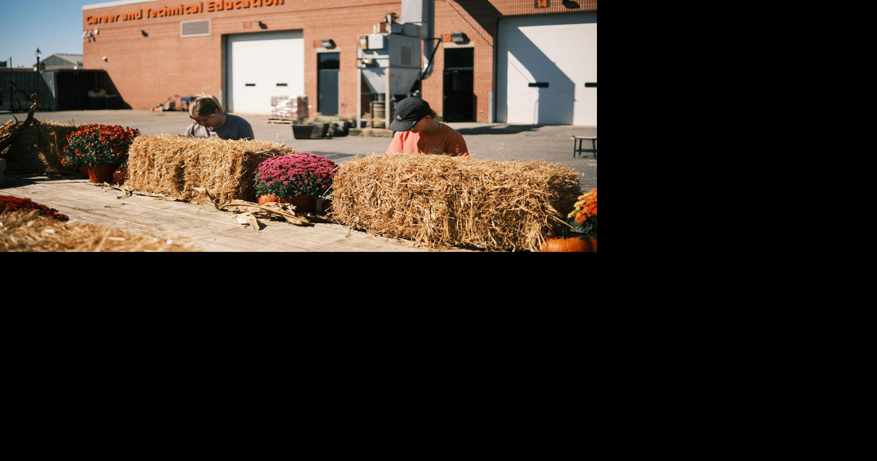 CTE float readied for Harvest Festival parade | News | newsitem.com