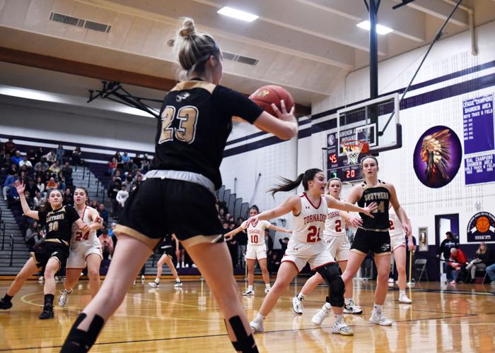 H.S. Girls Basketball: Reisinger, Mount Carmel defeat Southern Columbia ...