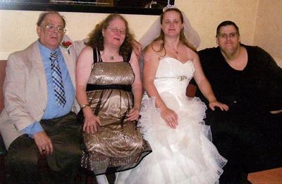 Anniversary and Wedding: Boyd and Borst | Anniversaries | newsitem.com