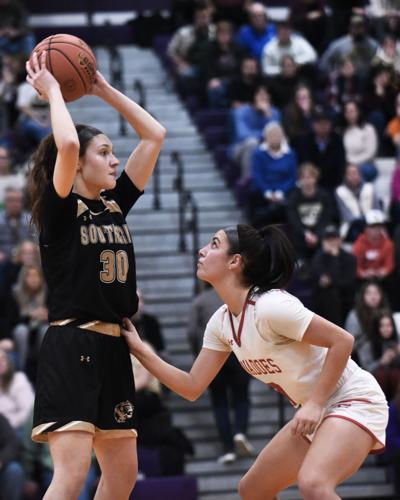 H.S. Girls Basketball: Reisinger, Mount Carmel defeat Southern Columbia ...