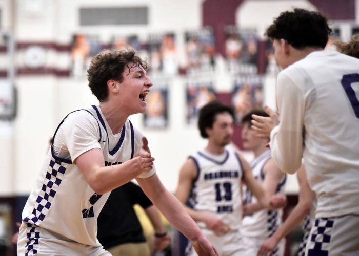 H.S. Boys Basketball: Late first-half run pushes Indians to blowout win ...