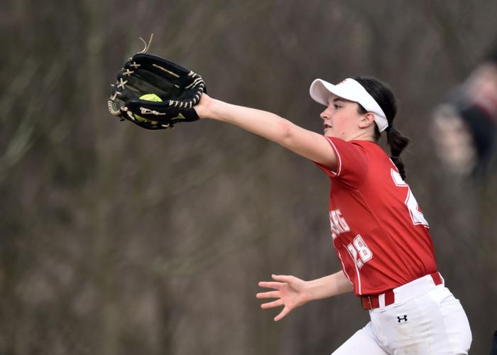 H.S. Softball: Lack of clutch hitting dooms Tigers | Sports | newsitem.com