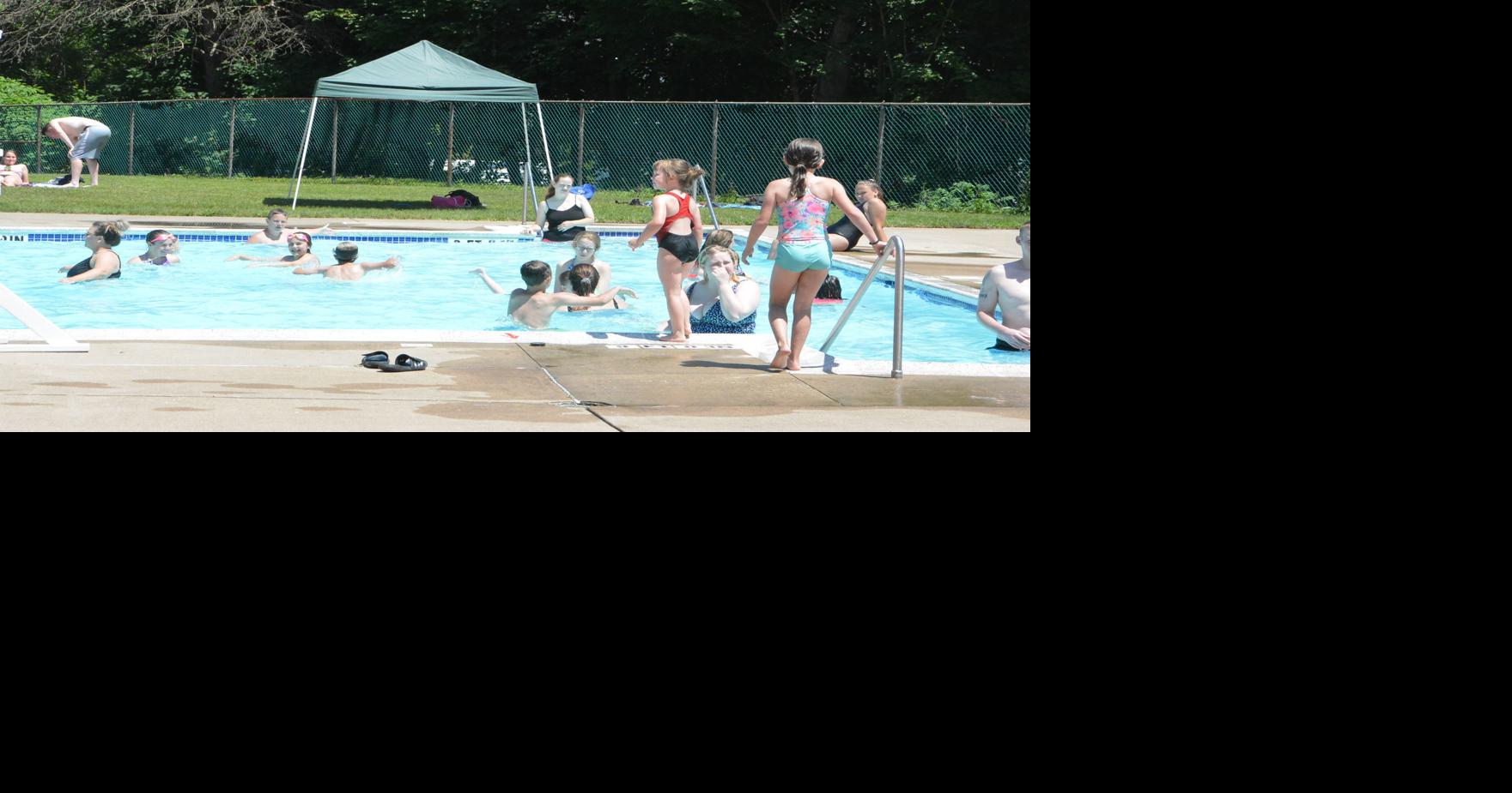 Mount Carmel pool reopening deemed success | Local | newsitem.com