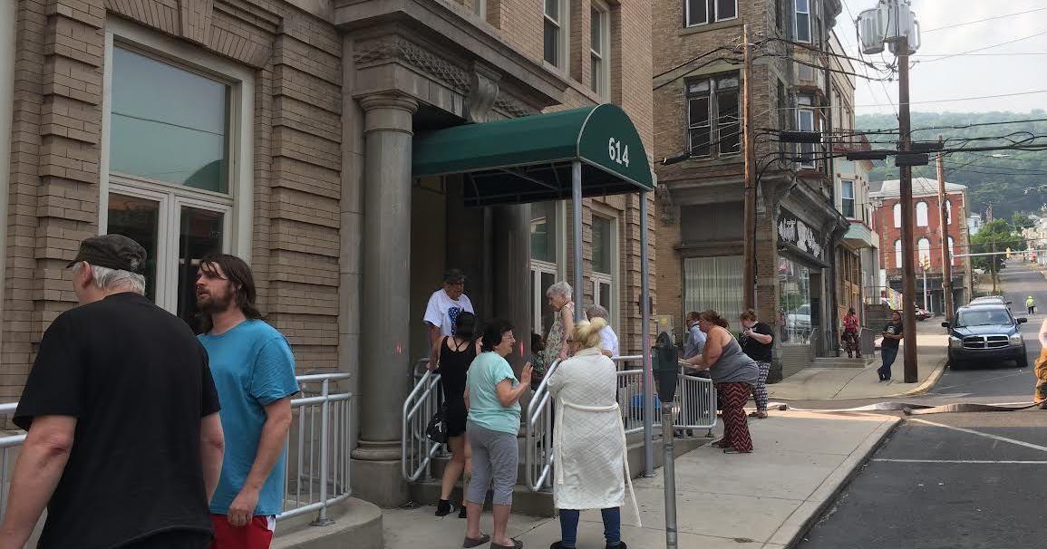 Smoky cooking mishap chases residents from Shamokin apartment building ...