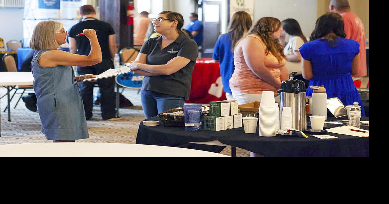 Bridging the gap: PA CareerLink hosts job fair in Sunbury | Local ...