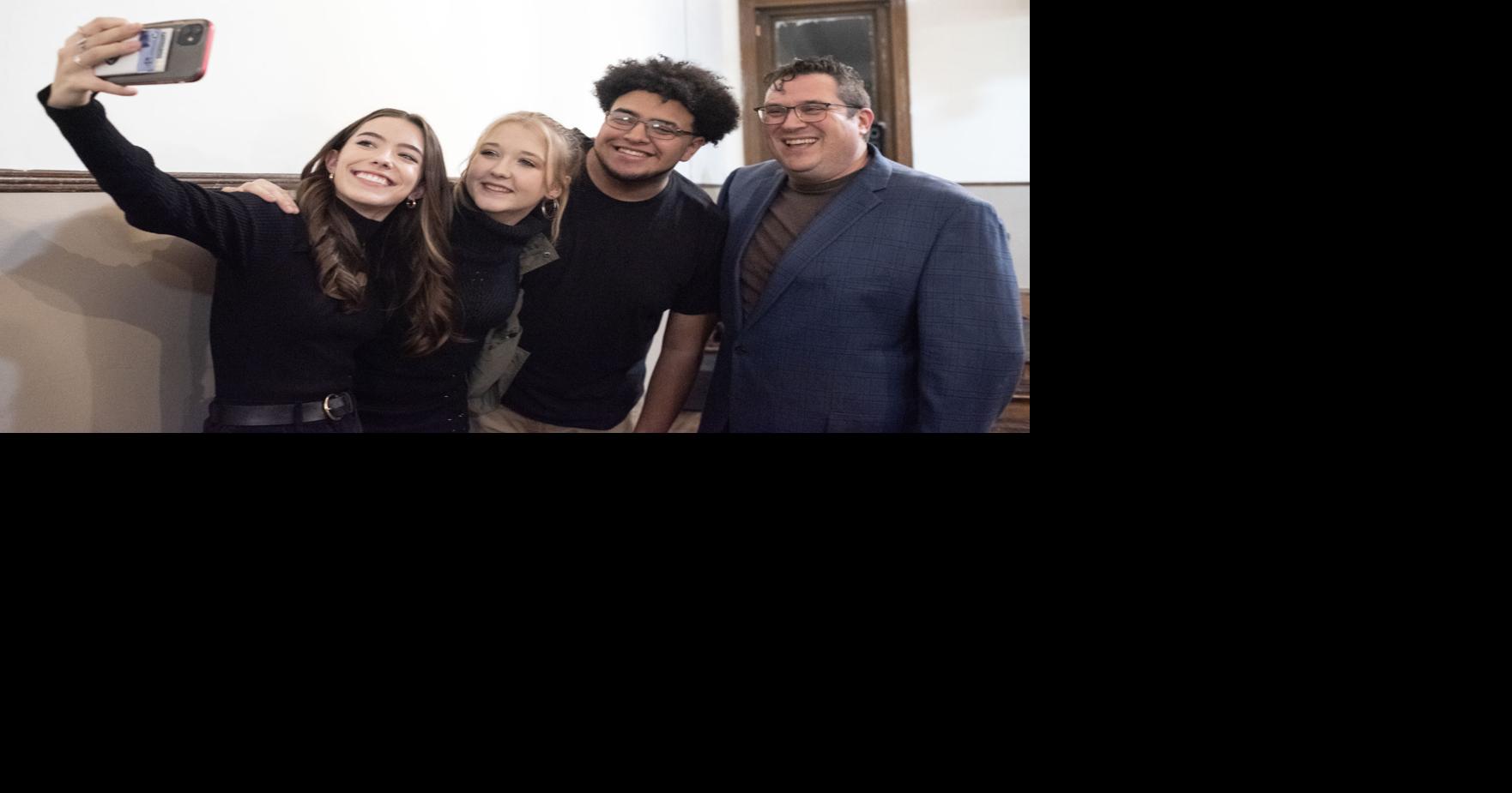 Films met with standing ovation | Local | newsitem.com