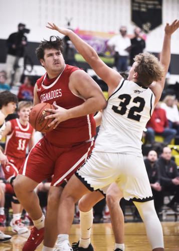 H.S. Boys Basketball: Mount Carmel fends off Southern Columbia | Sports ...