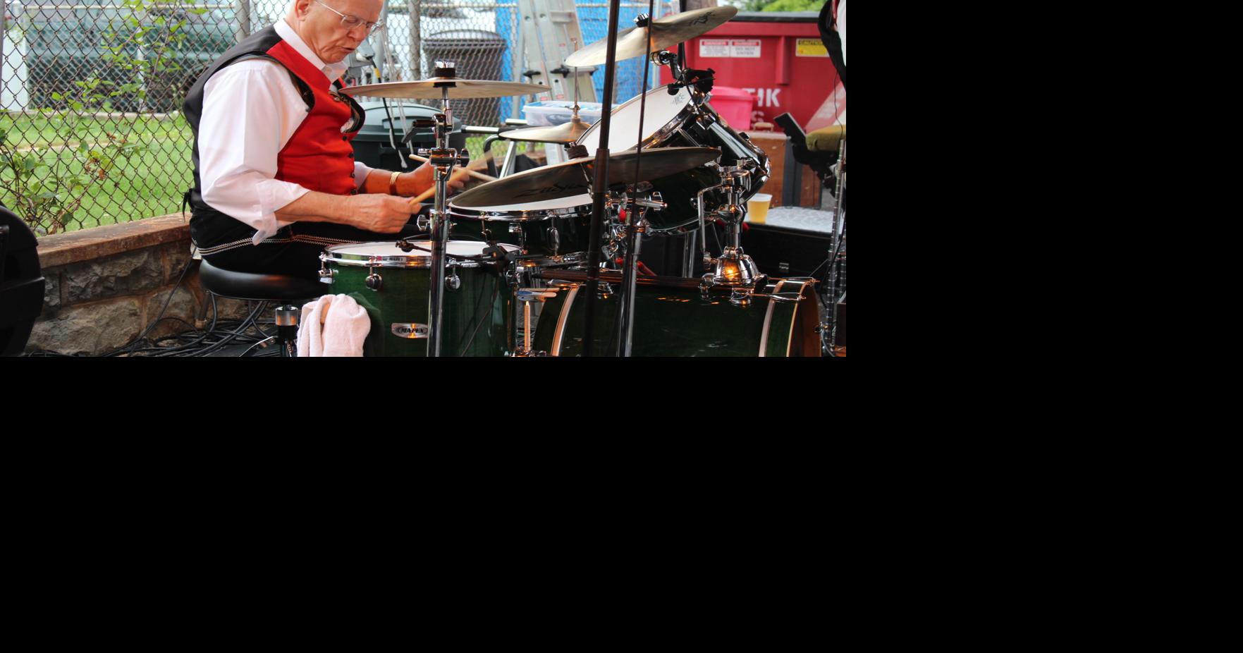 Polka-palooza draws crowd to Divine Redeemer | Local | newsitem.com