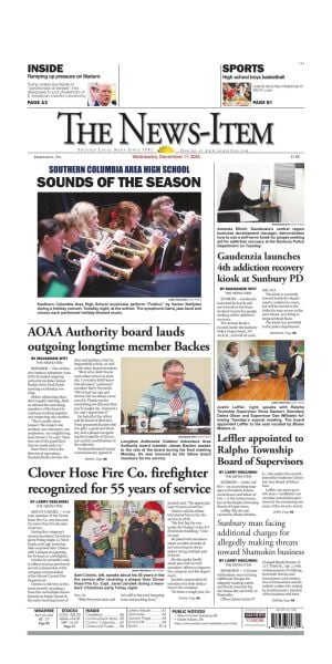 The 5th Annual Holiday Lighting Festival in East Hollywood celebrated ...