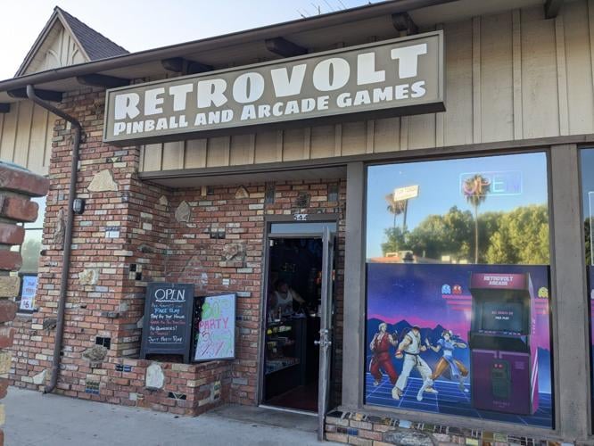 Retrovolt Arcade in Calimesa celebrates seventh anniversary with '80s ...