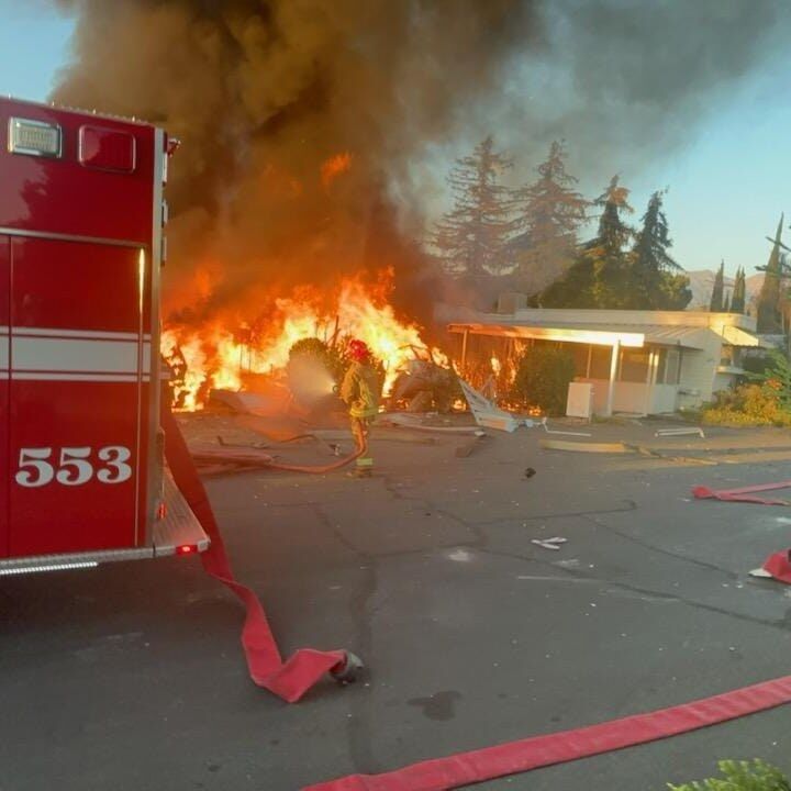 A mobile home at Carriage Trade burns in an explosion | News ...