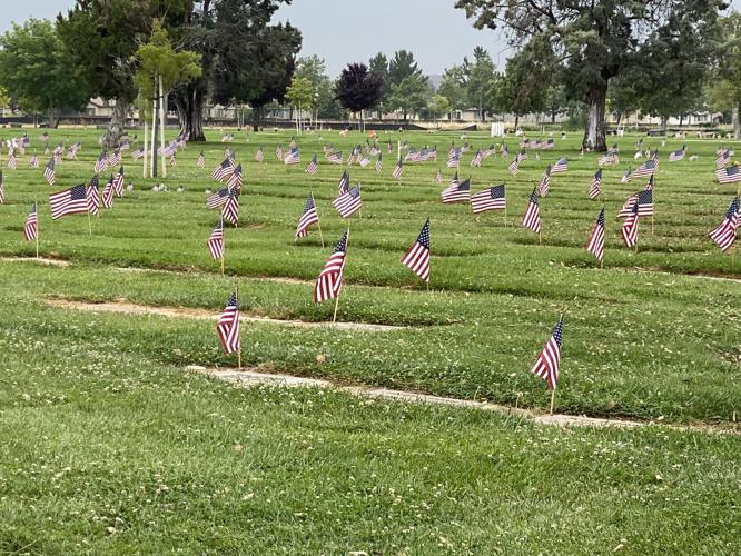 Memorial Day Services brings out a crowd | News | newsmirror.net