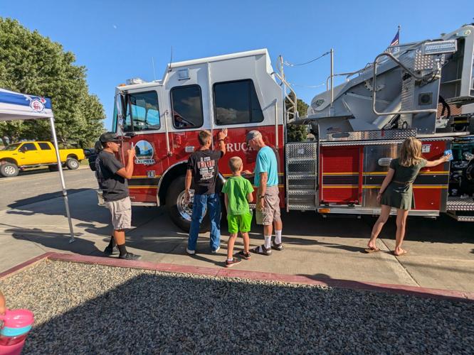 Calimesa celebrates new fire engine and ladder truck | News ...