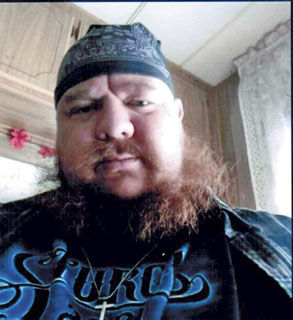 Chris Brandon Darr | Obituaries | newsmirror.net