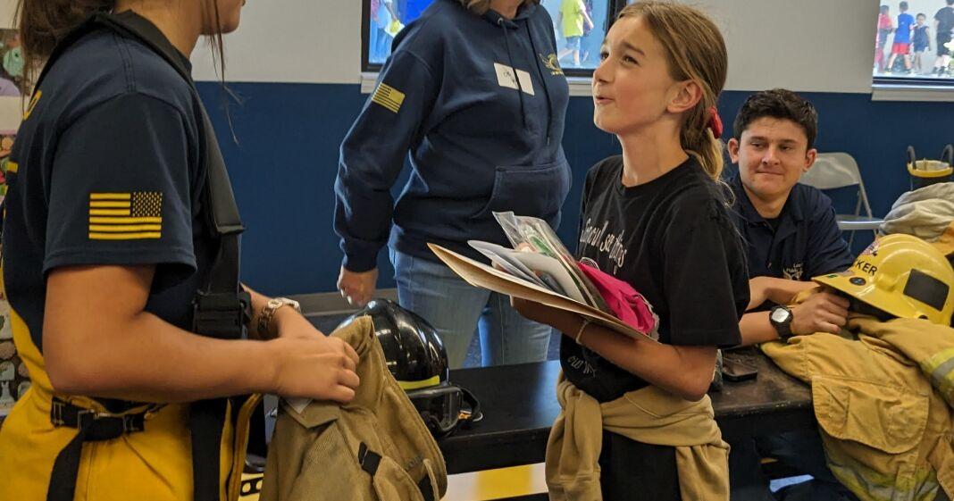 Dunlap elementary holds career fair | News | newsmirror.net