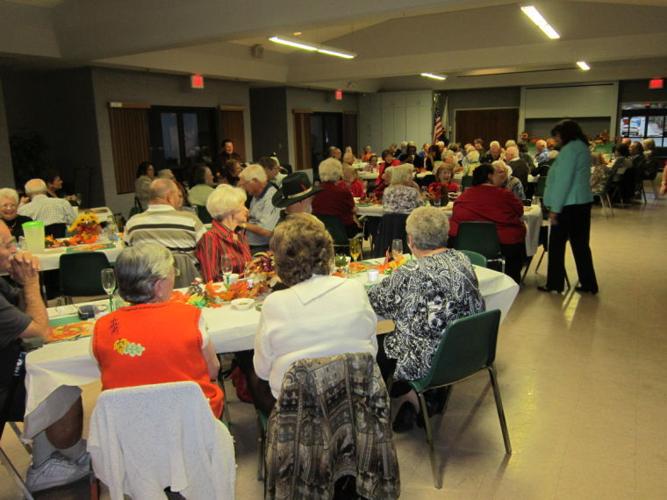 Calimesa Senior Center enjoys Thanksgiving feast | News | newsmirror.net