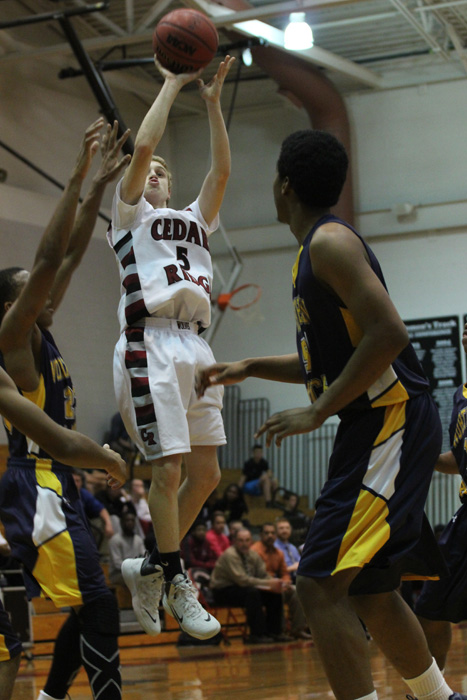 Cedar Ridge boys' basketball v Northern Vance | Sports | newsoforange.com