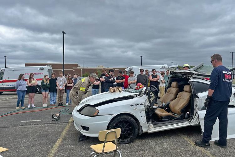 Waverly student participate in Prom Promise | | newswatchman.com