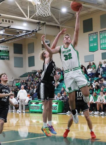 Western uses balanced effort and two big runs to defeat visiting Oaks ...