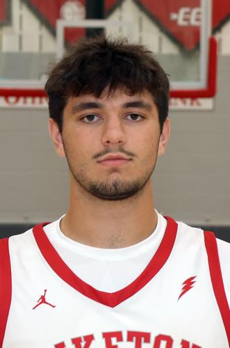 Redstreaks win at McClain before dropping a close game to Unioto ...