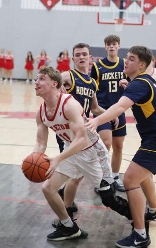 'Rally' Redstreaks come back to ground Golden Rockets | Sports ...
