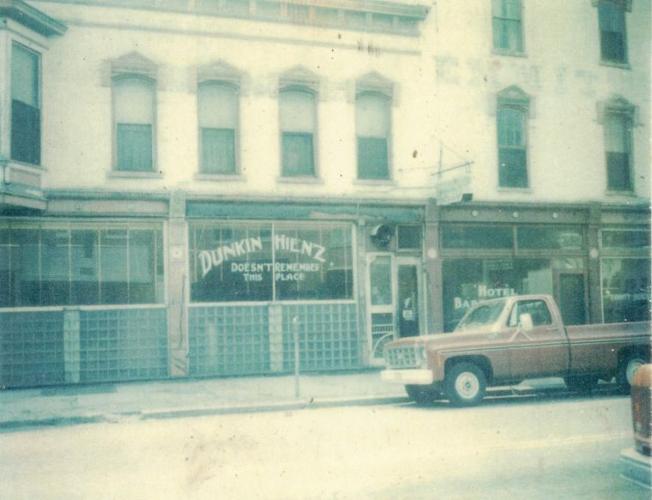 Emmitt House Series: Window painting leads to a history lesson on ...
