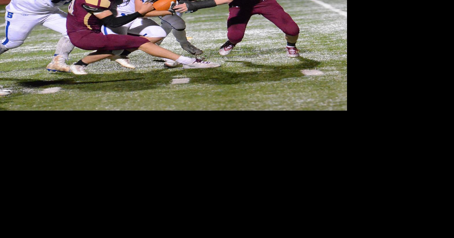 Snowflake Lobos hand Winslow Bulldogs late loss, 23-0 | Sports ...