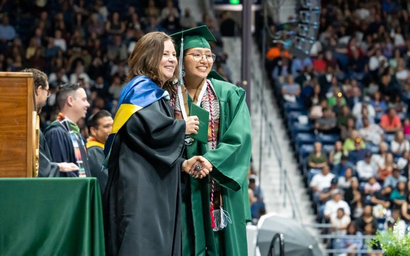 Flagstaff High School Graduation 2024 | Photo Galleries | nhonews.com