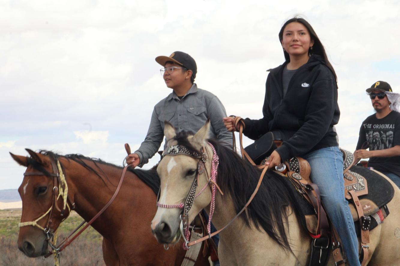 The Chee family welcomes riders to Leupp ranch for 35th year | Features ...