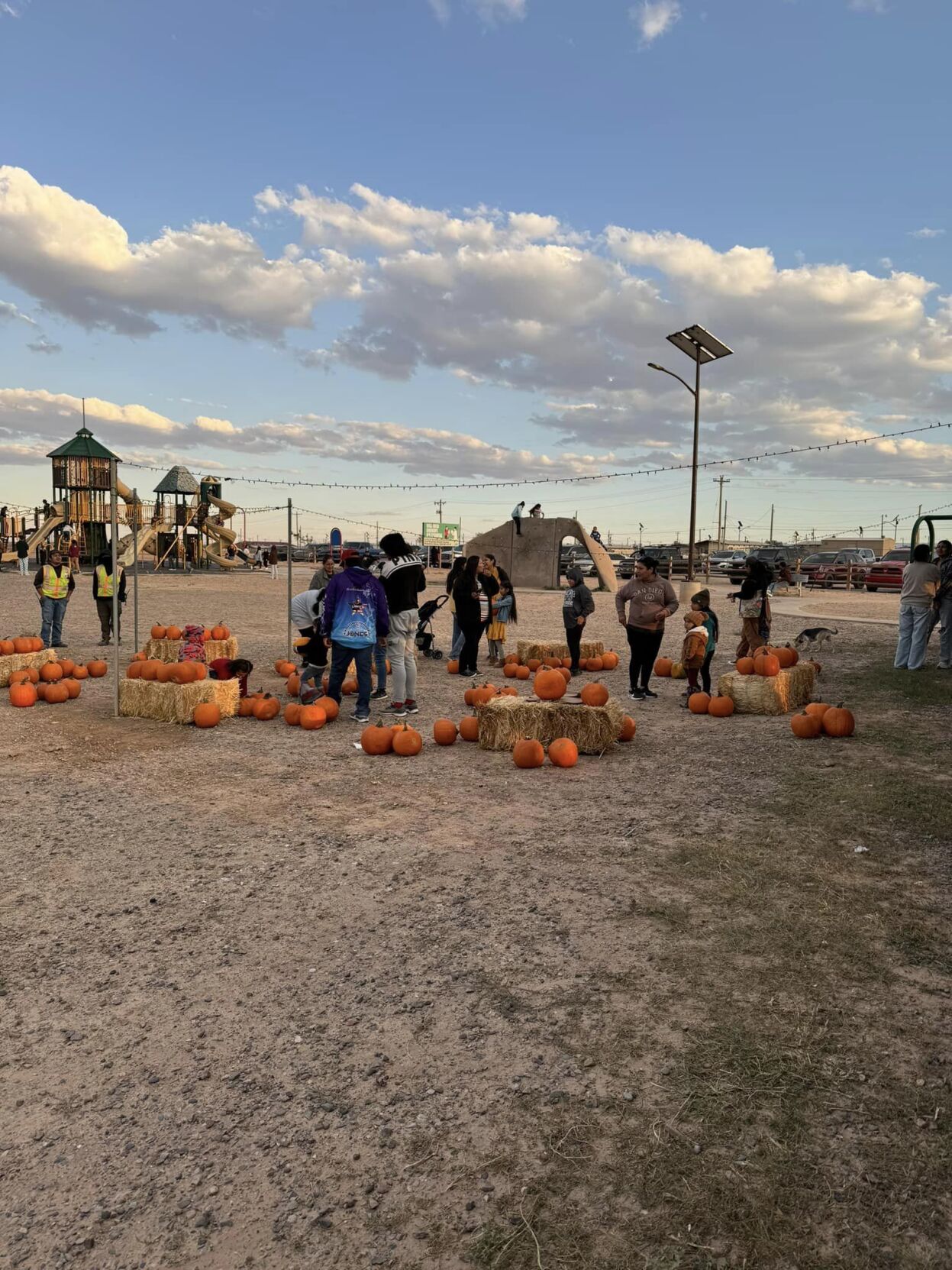 Kayenta community turns out for first Pumpkin Patch | News | nhonews.com