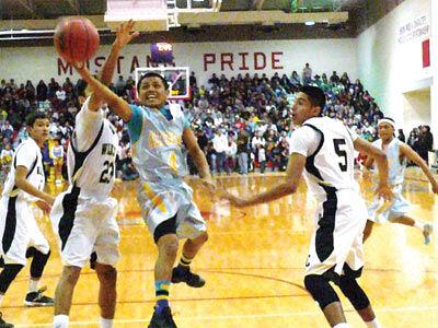 Chinle Wildcats advance to Elite Eight in state tourney | Sports ...