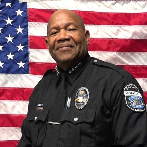 New Winslow police chief brings over 30 years of law enforcement ...