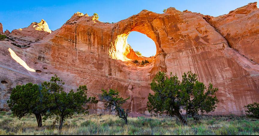 Navajo Nation President Jonathan Nez and Vice President Myron Lizer in ...