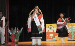 Tiffany Bahnimptewa begins her reign as Miss Hopi 2006-07 | News ...