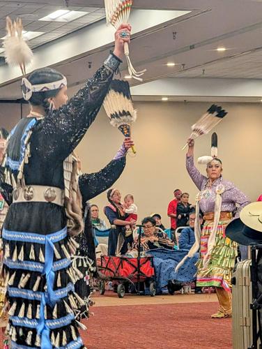 Annual powwow brings Native communities together at ASU West | News ...