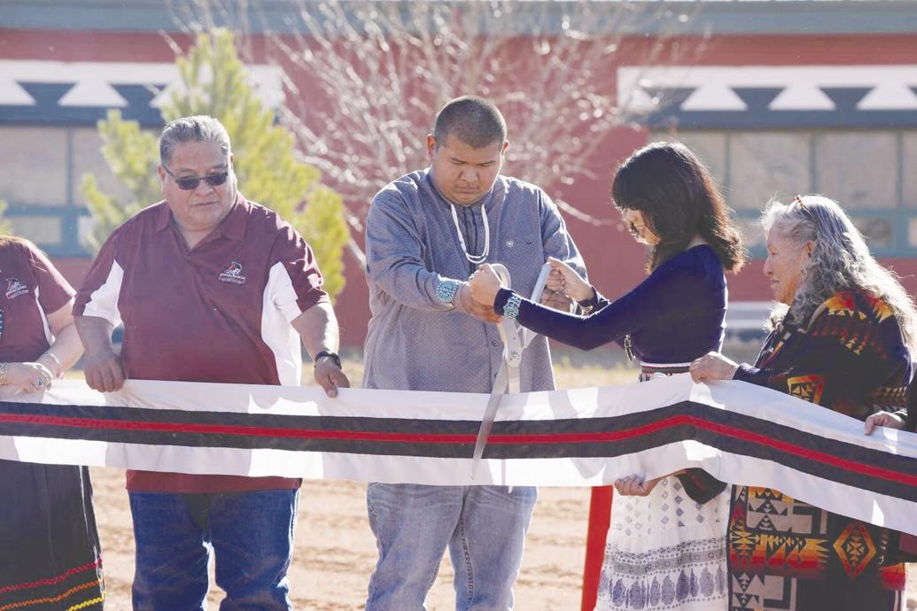 Many Farms High School has ground breaking | Sports | nhonews.com