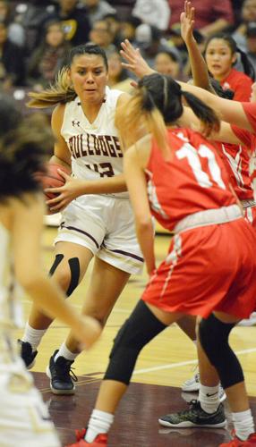 Photo highlights: Monument Valley Mustangs defeat Winslow Bulldogs in ...