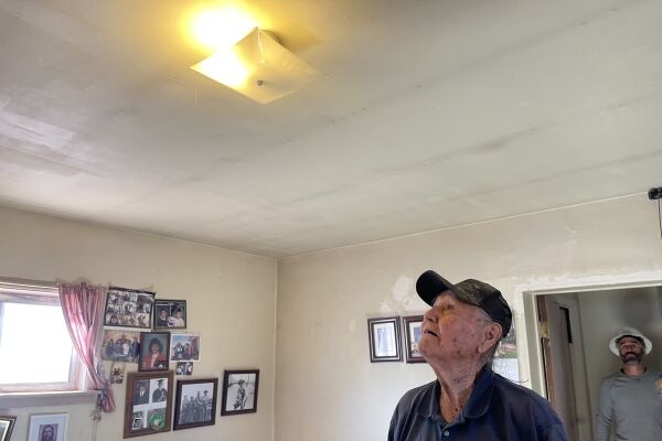 An electrifying mutual aid project helping 13,000 on Navajo Nation get ...