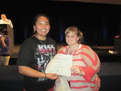 Hopi High student wins journalism award at national conference ...