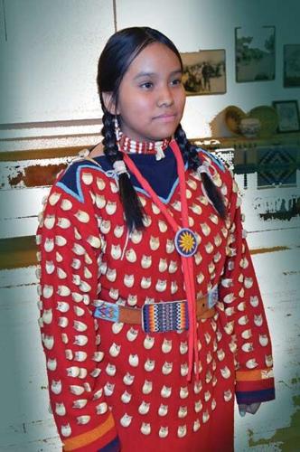 Modeling tradition | Winslow News | nhonews.com