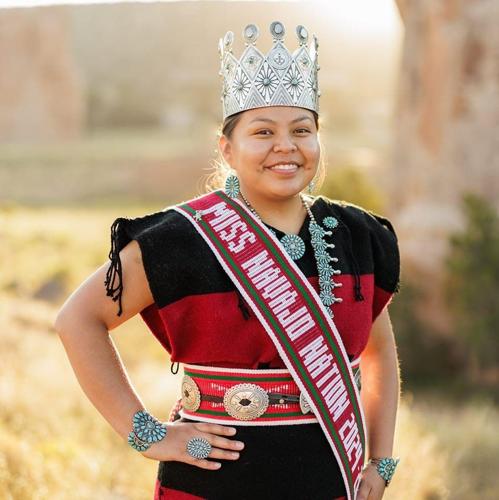 Miss Navajo Nation applications due July 11 | News | nhonews.com