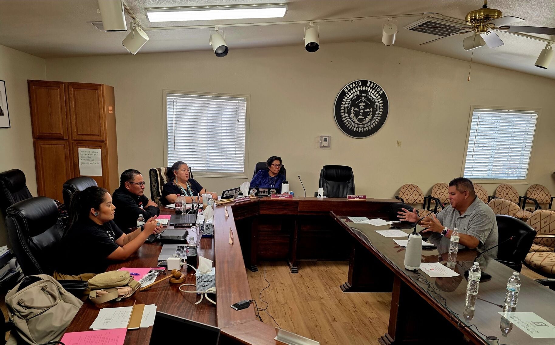 Red flags raised on Navajo Nation executive branch spending | News ...
