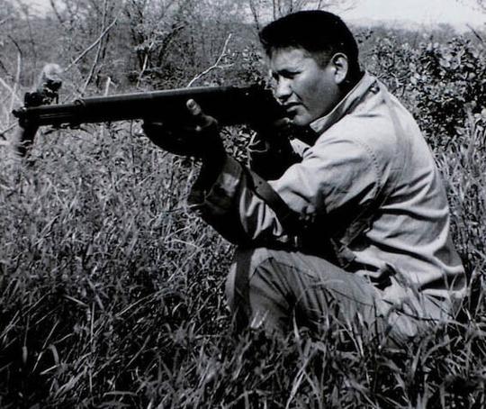 Author highlights life of Chester Nez, last of the 29 original Navajo ...