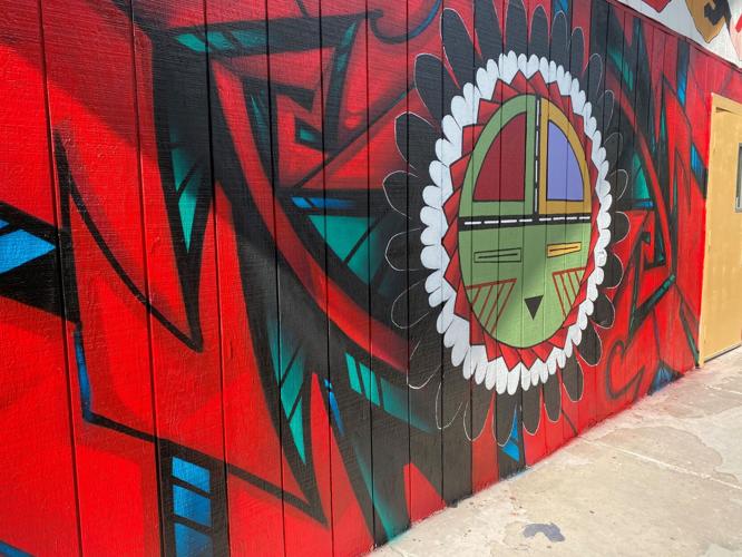 Hopi and Tohono O’odham artists enhance Flagstaff’s Murdoch Community ...